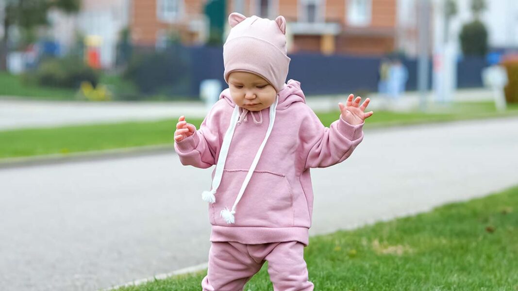Pigeon-toed or bow-legged? When to be concerned about a child’s walk